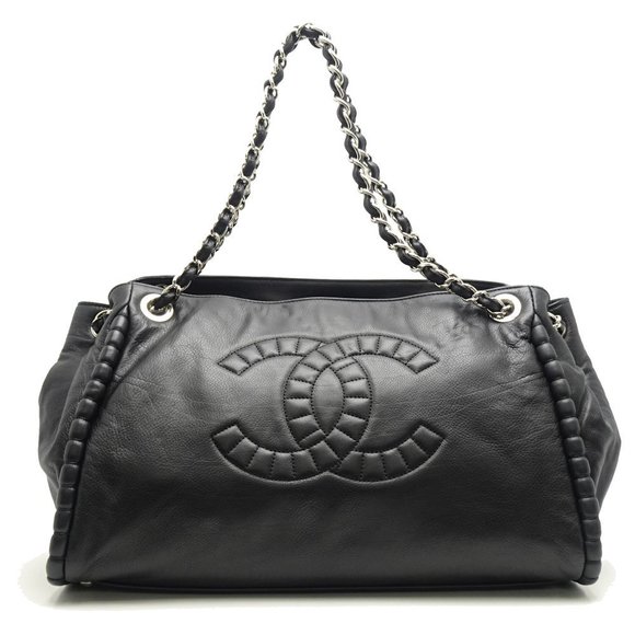 CHANEL | Bags | Chanel Chain Tote Bag Lambskin Black X Silver Metal ...